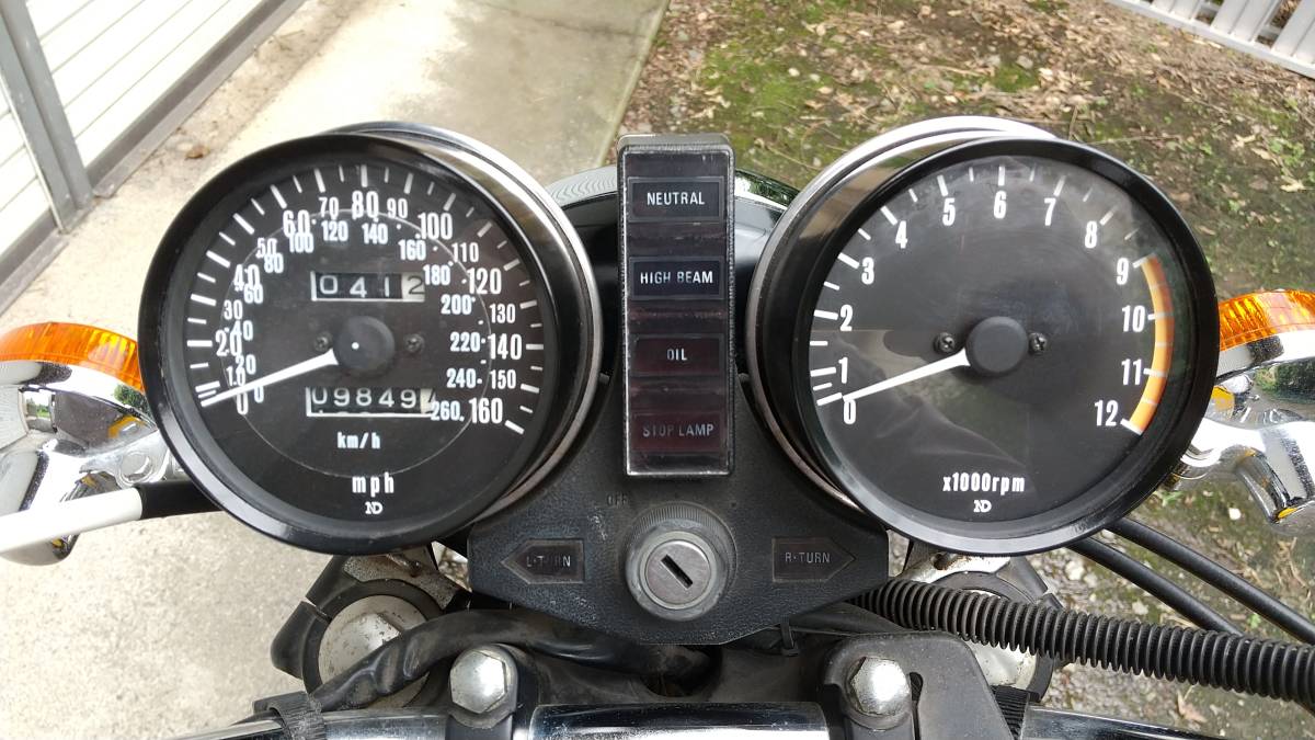 Yahoo オークション 【個人出品】 カワサキkz900 イエローボール外装