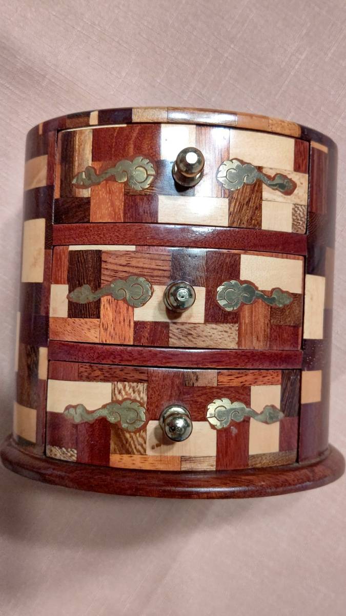 Yahoo!オークション - 美術工芸品 寄木細工 木組み 3段引き出し 楕円 ...
