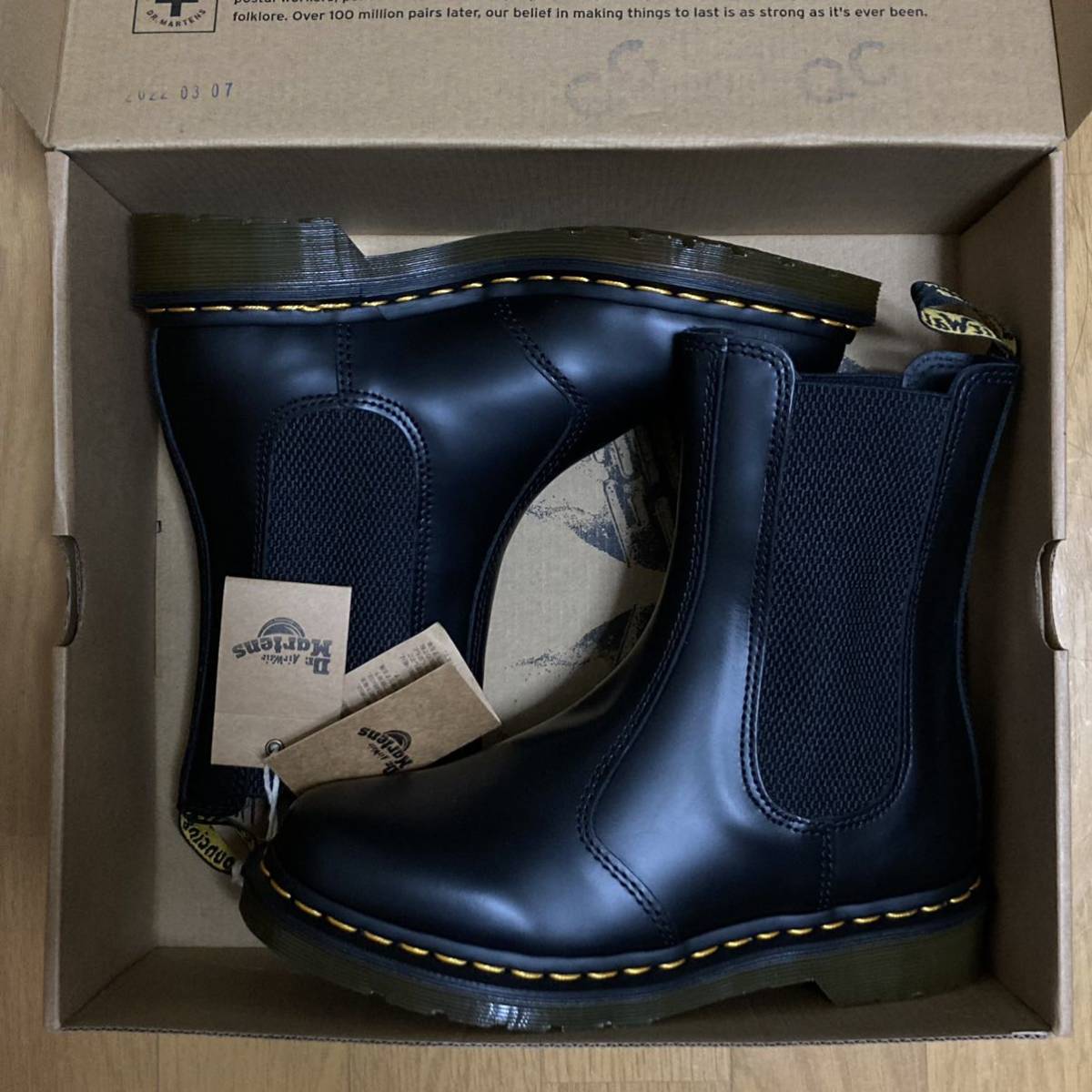 Yahoo!オークション - 正規新品 ドクターマーチン 25.5 UK6 2976 サイ...