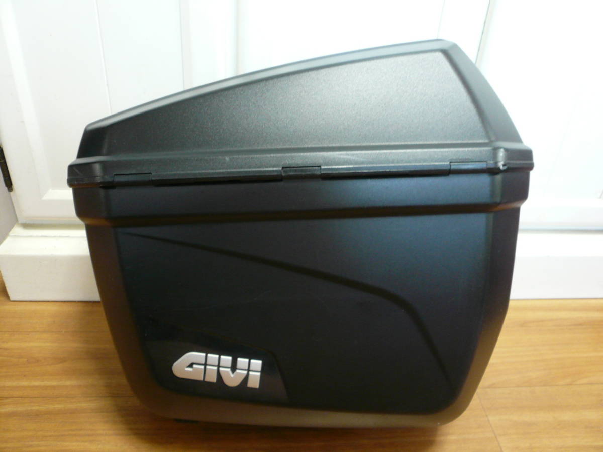 Yahoo!オークション - GIVI E22 パニアケース サイドケース 1個 ジビ ...