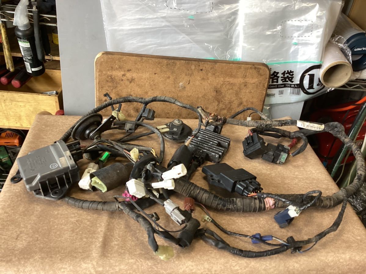 Yahoo!オークション - マジェスティ250 SG03J 注意事項あり メインハー...