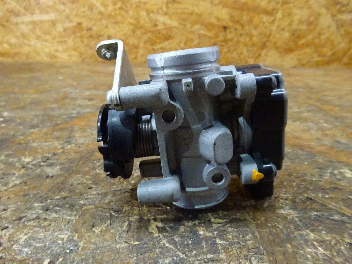 Yahoo!オークション - [Y83]ヤマハ ビーウィズ SEA6J-003 純正 スロッ...