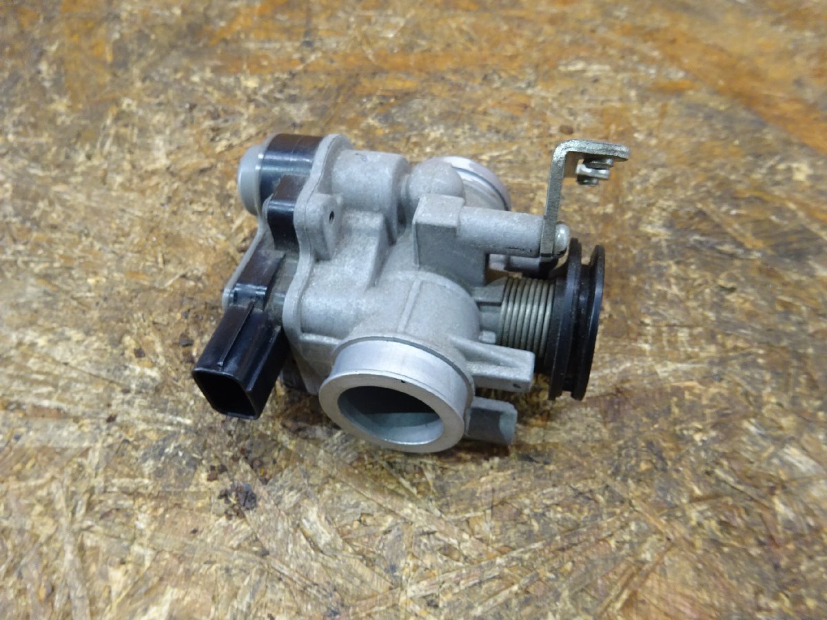 Yahoo!オークション - [Y83]ヤマハ ビーウィズ SEA6J-003 純正 スロッ...