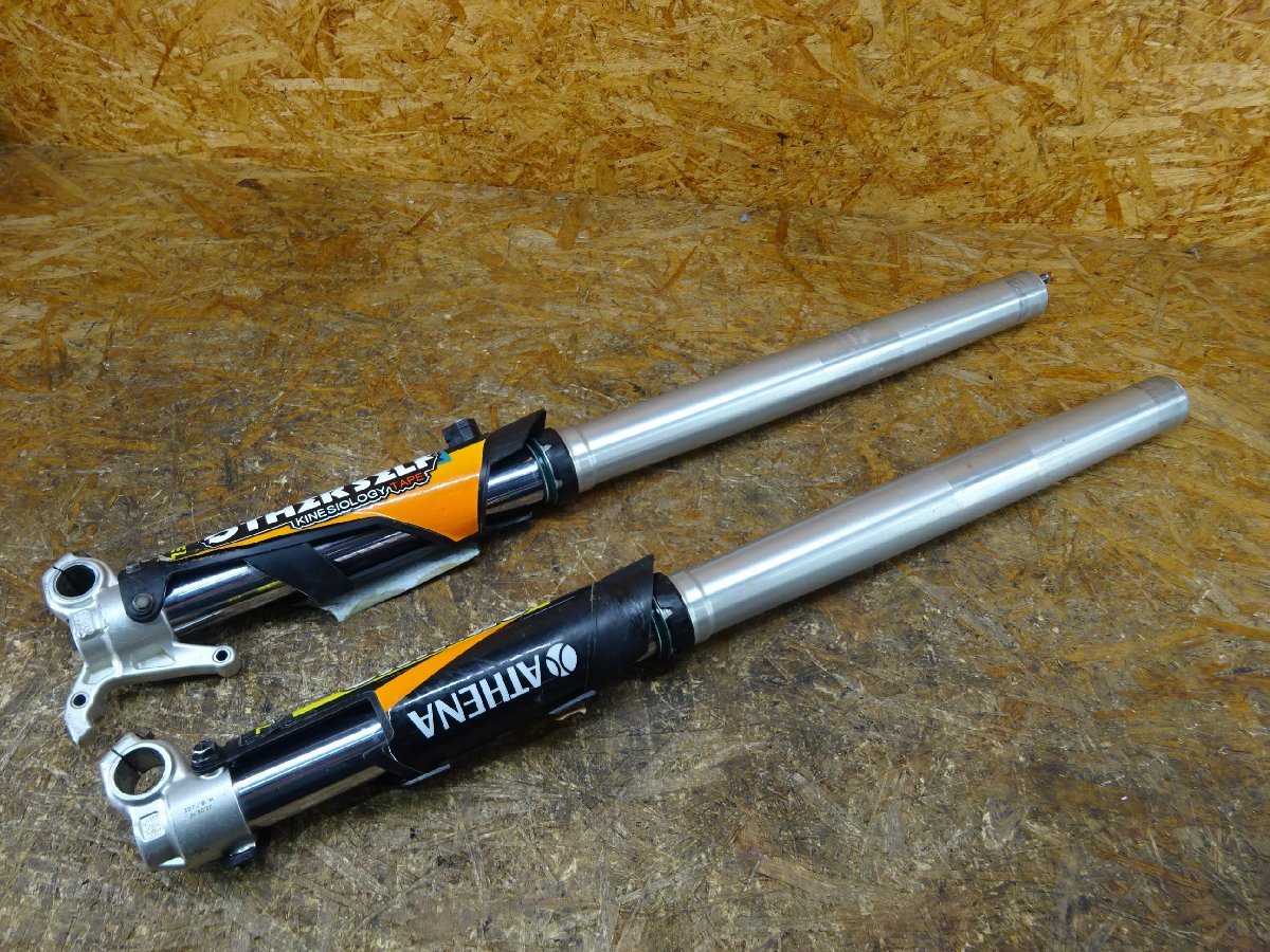 Yahoo!オークション - [G67]KTM 125 EXC VBKGSA209BM 145 純正 フロン...