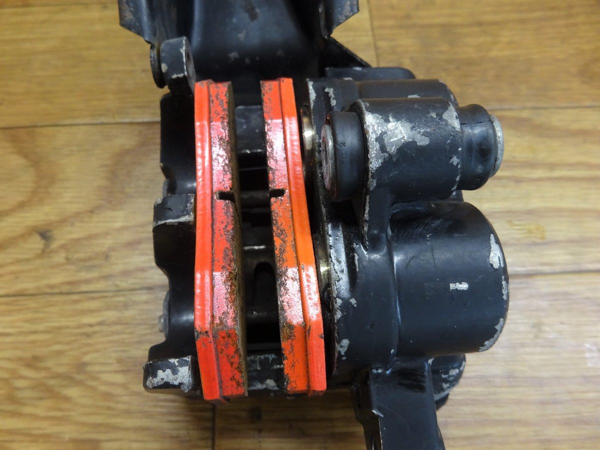 Yahoo!オークション - [H98] CB750FB RC04 純正 リアブレーキキャリパ...