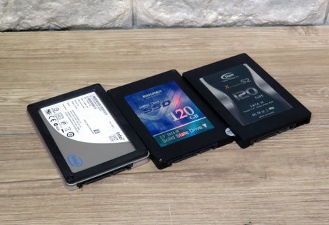 Yahoo!オークション - ≪中古品≫SSD INTELいろいろ 120G x3種[t22091...
