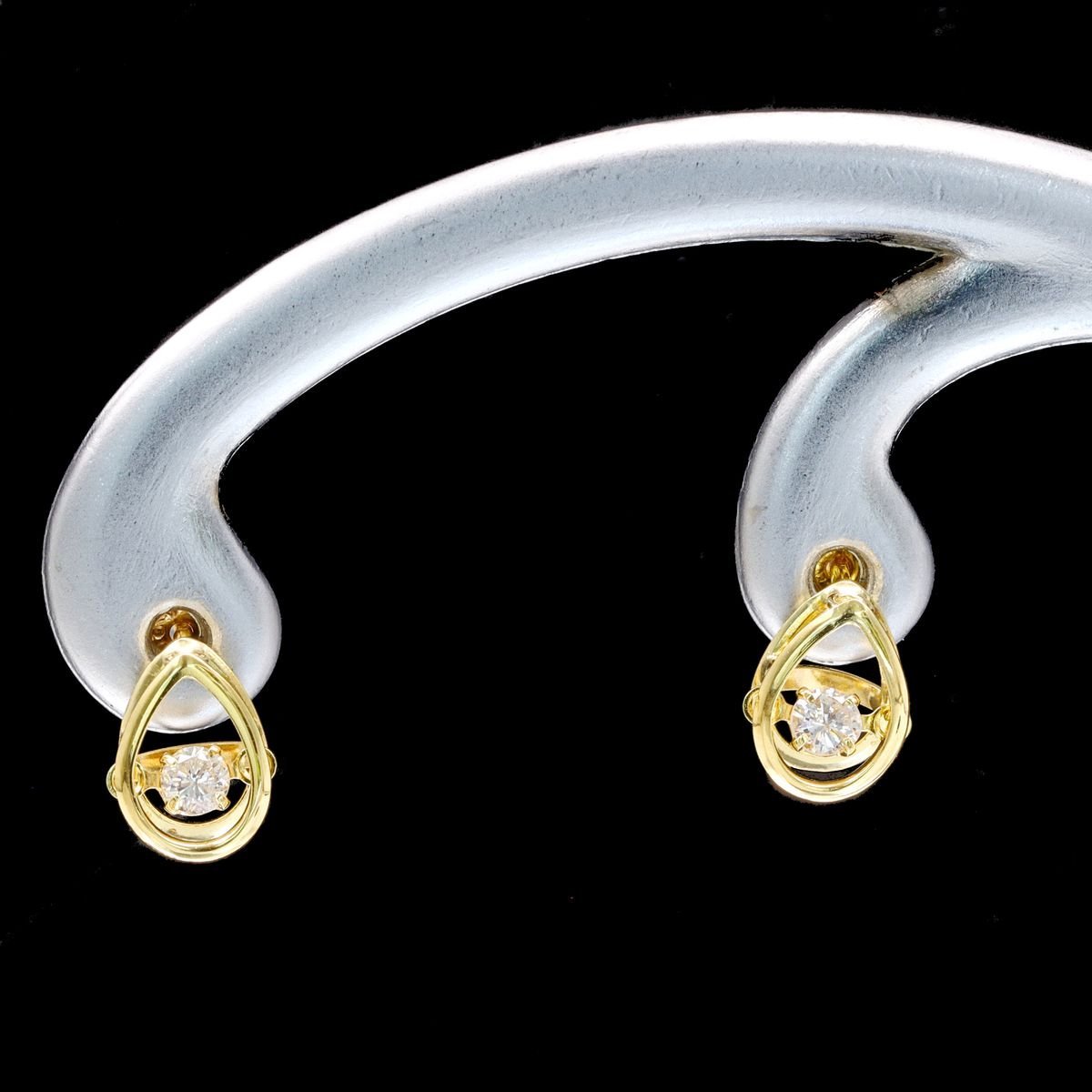 雫の中 揺れるダイヤが美しい K18 ダイヤモンド ダンシングストーン ピアス 0.9g 0.08ct/0.08ct jt949(イエローゴールド台)｜売買されたオークション情報、yahooの ...