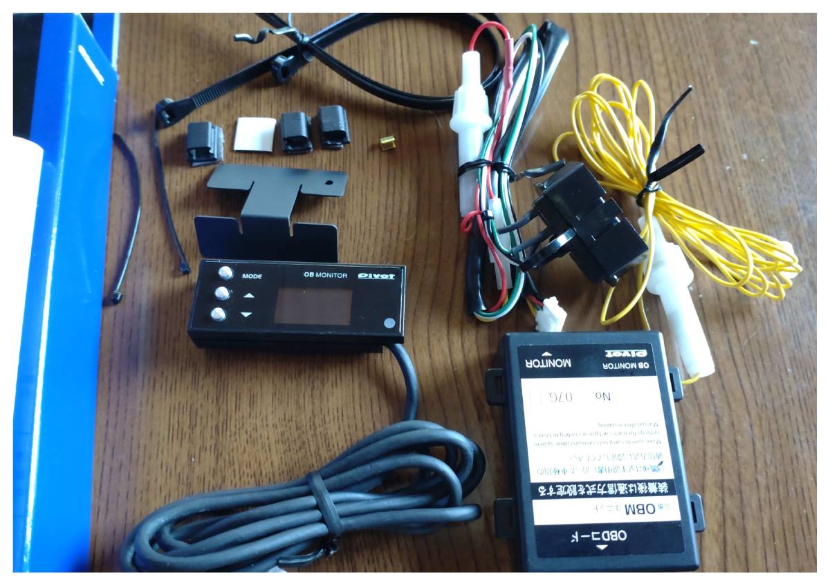 Yahoo!オークション - PIVOT OBD2メーター OB MONITOR （OBM）