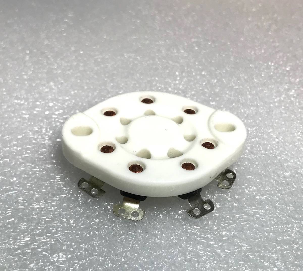 Yahoo!オークション - 即決 新品錫メッキセラミックソケットUT7ピン1...