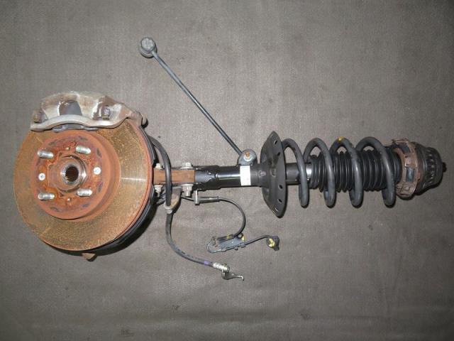 Yahoo!オークション - フリードスパイク DBA-GB3 左フロントストラット...