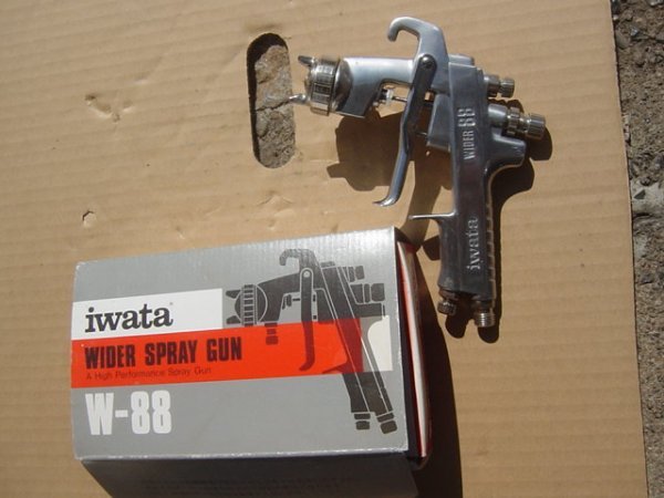 Yahoo!オークション - Z22a 岩田 W-88 イワタ IWATA スプレーガン 塗...