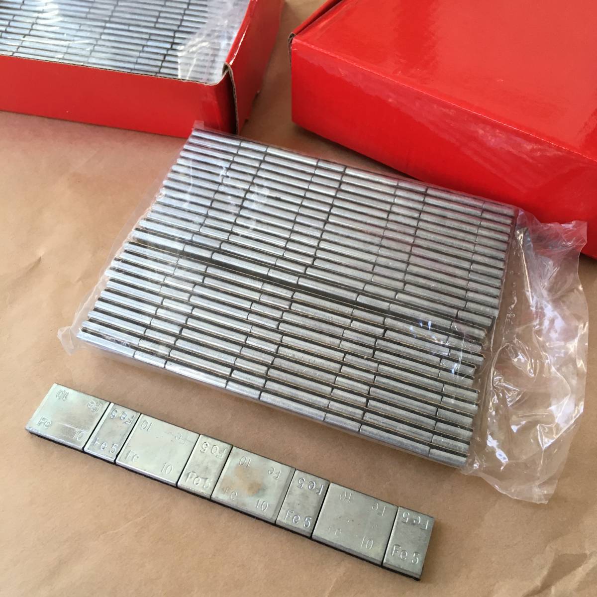 Yahoo!オークション - ホイールバランスウエイト 5g 10g 60g×100本 強...