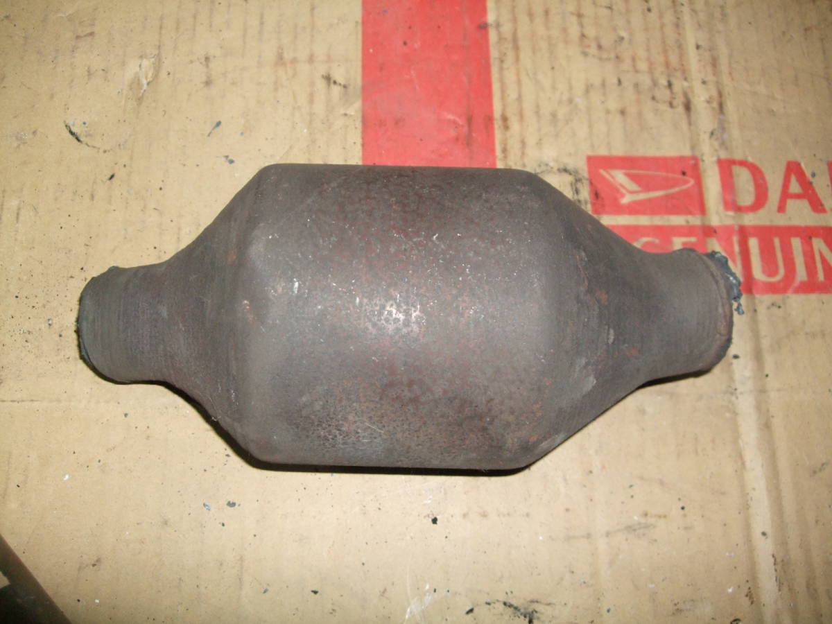 Yahoo!オークション - 三菱 コルト Z21A 4A90 UZ 触媒キャタライザ－素...