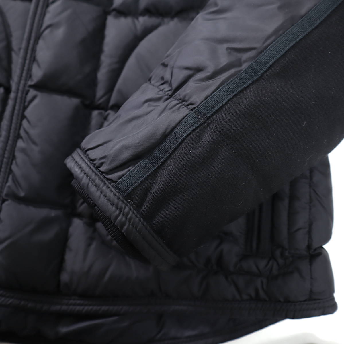 Yahoo!オークション - 1円 売り切り 未使用に近い モンクレール MONCLE...