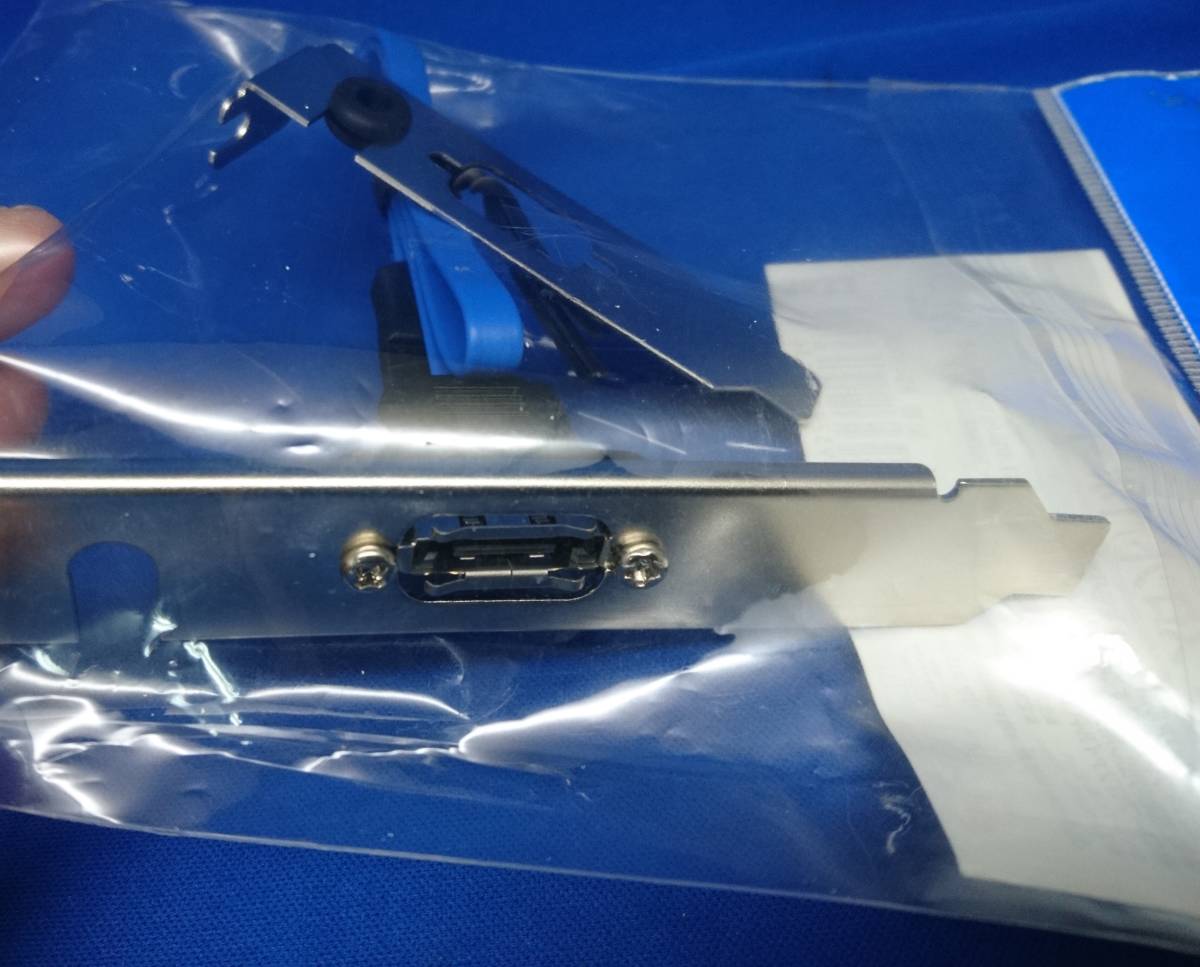 Yahoo!オークション - 【未開封】eSATAリアスロット 1ポート ainex rs-...