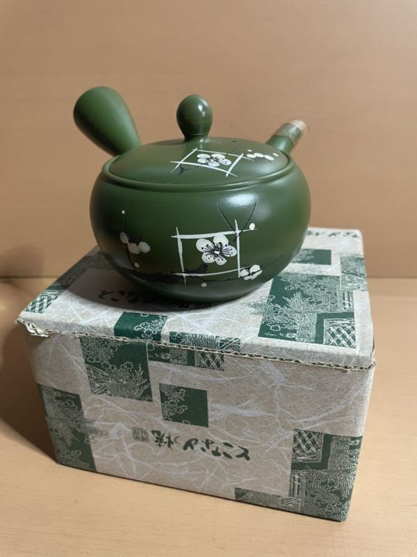 Yahoo!オークション - O705.11 常滑焼き 高用 梅の木 急須 茶器 深緑系...