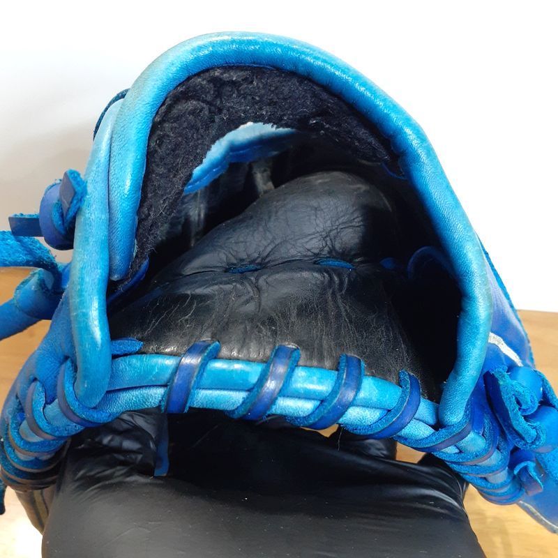 Yahoo!オークション - NIKE 岩隈モデル I21 シグネチャー 限定販売品 ...