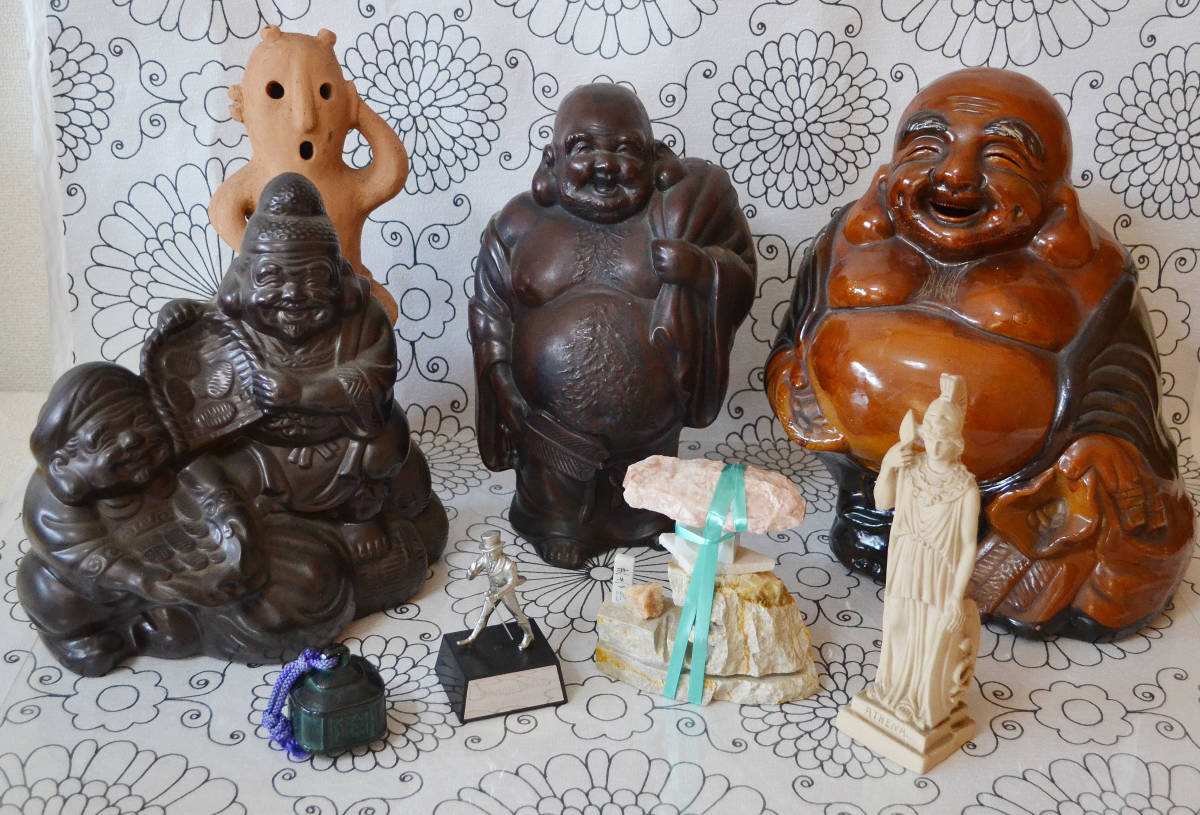 Yahoo!オークション - 【M140】1円～/布袋様・埴輪等/置物/縁起物/イン...