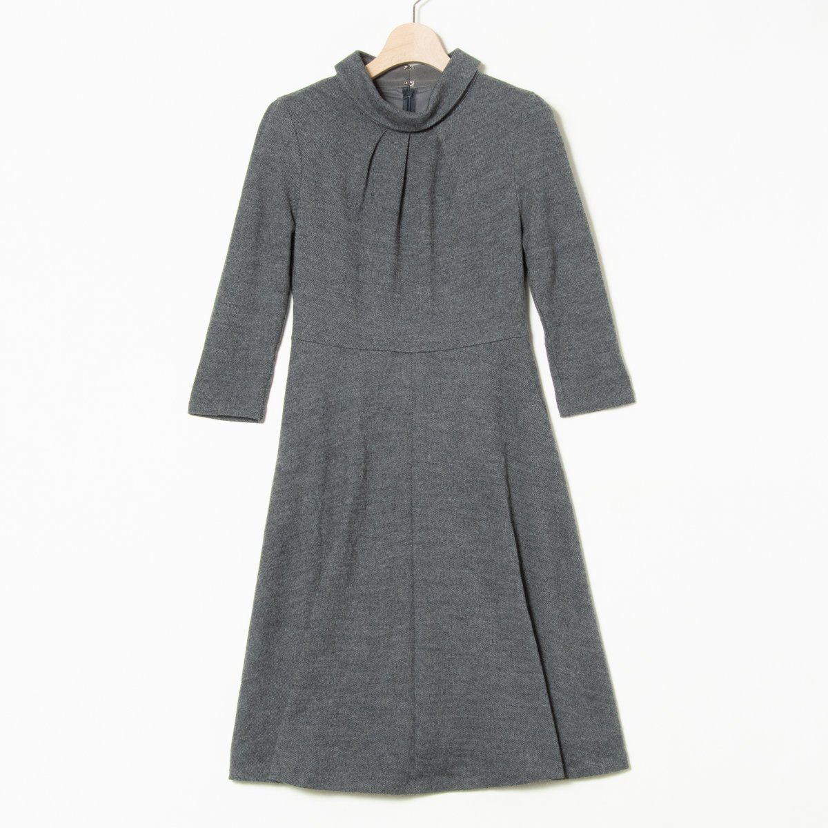 Yahoo!オークション - ANAYI ハイネック ワンピース ウール100％ アナ...