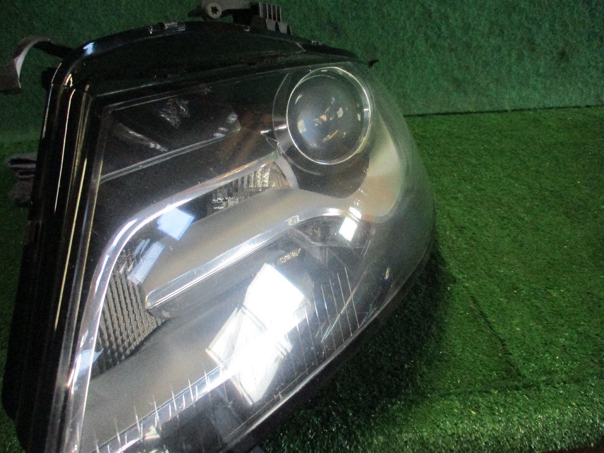 Yahoo!オークション - ABA-8KCDNF 8K アウディ A4 HID ヘッドランプ ヘ...