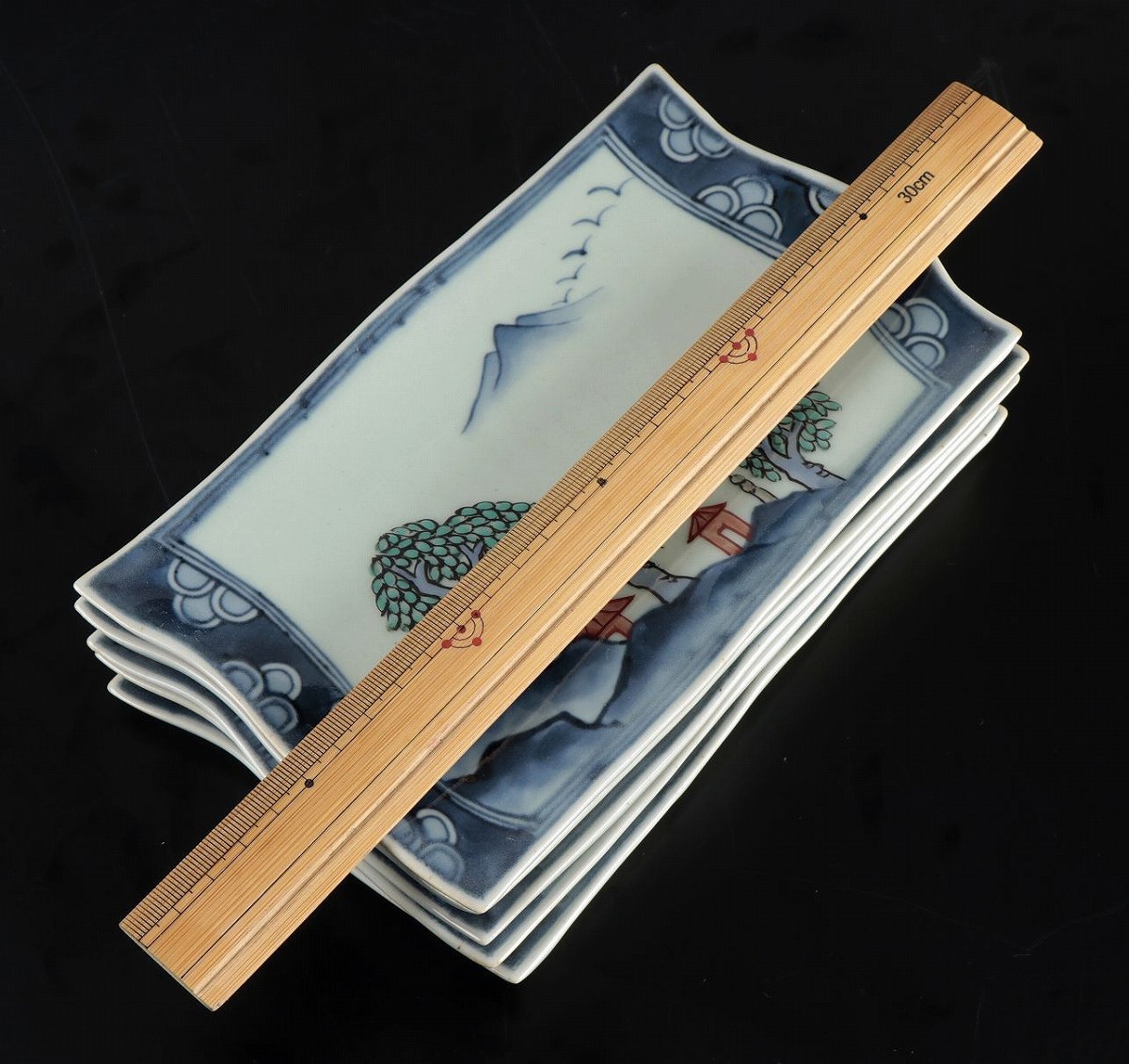 Yahoo!オークション - 佐藤走波作 染付染錦楼閣山水図 角皿 5客 直径...