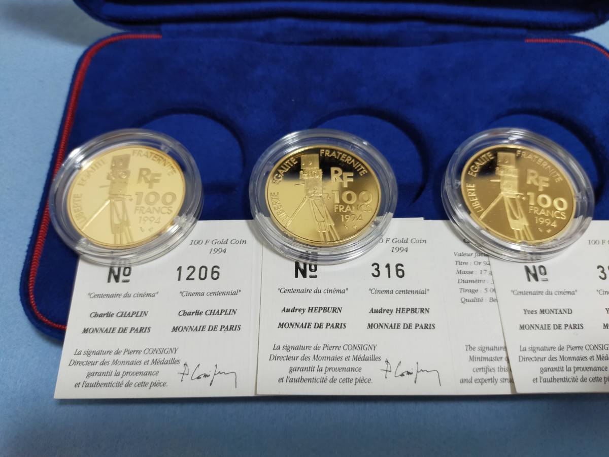 Yahoo!オークション - 映画百周年記念 金貨3枚セット Gold.920 17g×3...