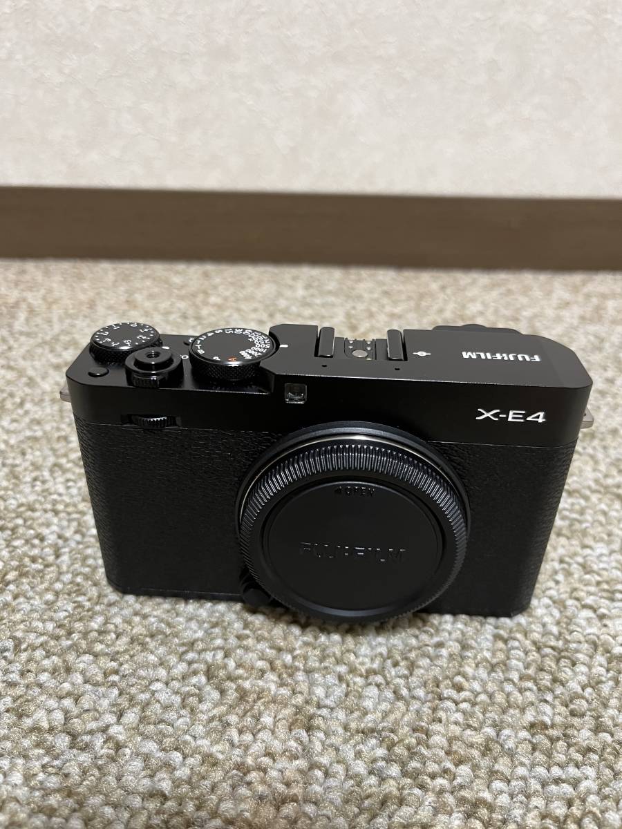 Yahoo!オークション - FUJIFILM X-E4 F X-E4-B ボディ（ブラック）ショ...