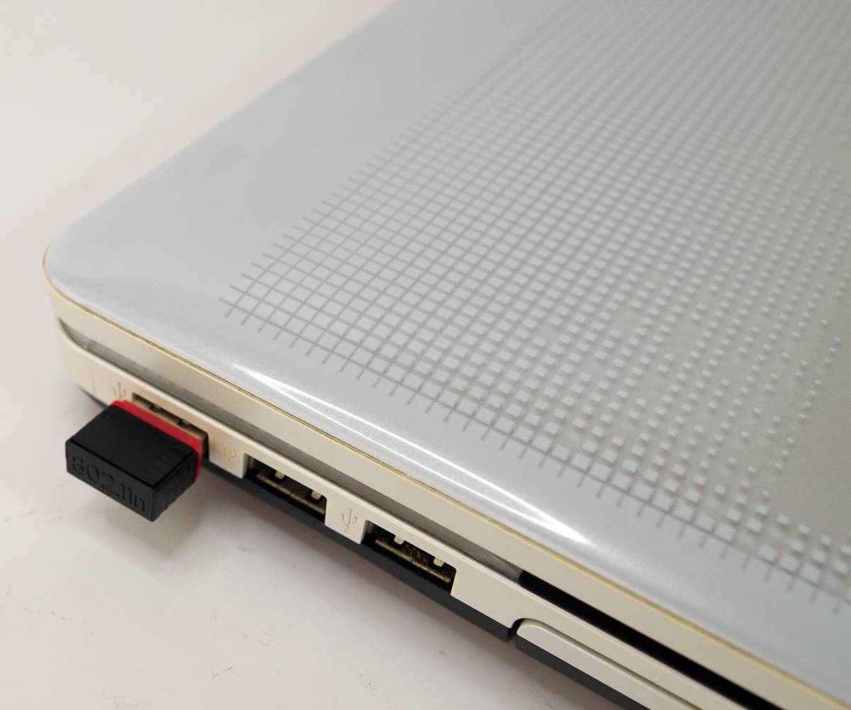 Yahoo!オークション - 送料無料【Win11 SSD】SONY VAIO VPCEB29FJ Core...