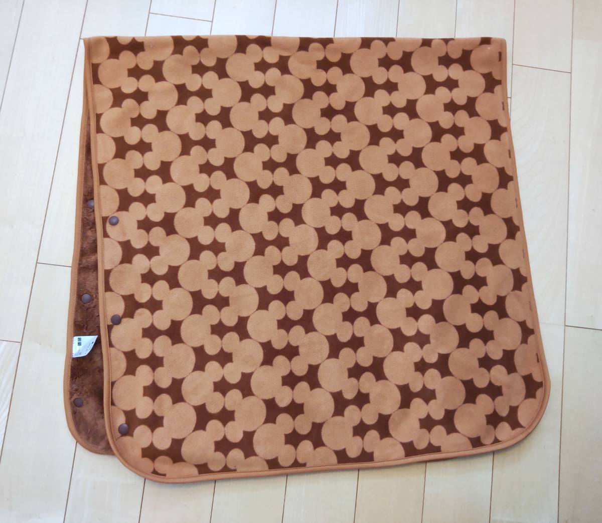 Yahoo!オークション - 1度のみ使用 ヴィトンのモノグラムのようなUNIQL...