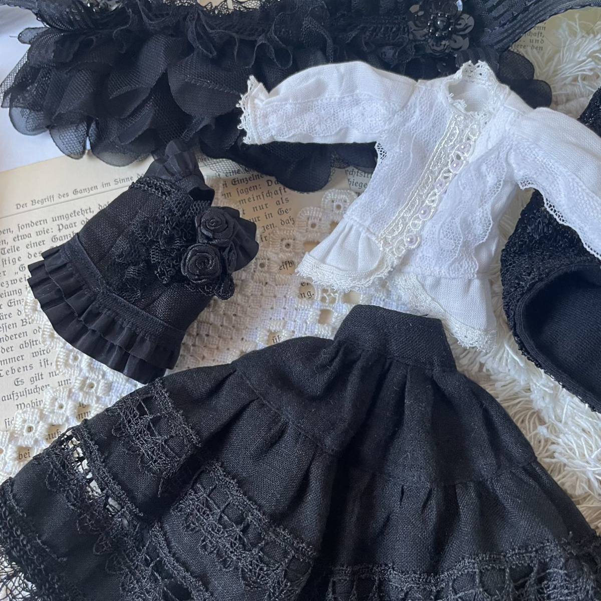 Yahoo!オークション - HIMI ネオブライスアウトフィット ゴスロリ魔女...