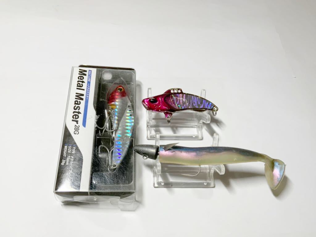 Yahoo!オークション - メタルマスター 75mm 28g メタル バイブ 他 17g ...