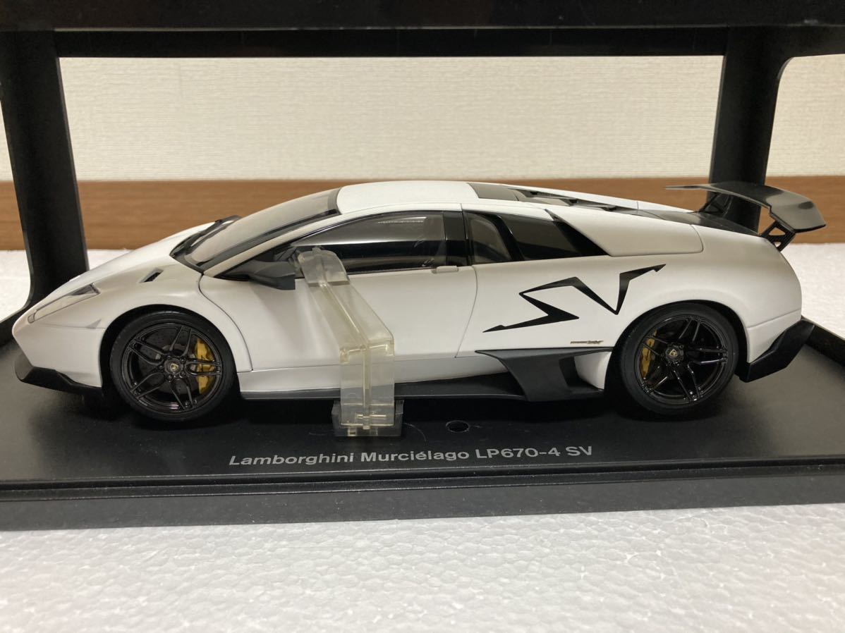 Yahoo!オークション - 1/18 ランボルギーニ ムルシエラゴ LP670 Yahoo!オークション - 1/18 ランボルギーニ ムルシエラゴ LP670