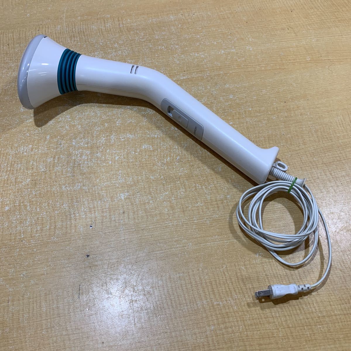 Yahoo!オークション - OMROM オムロン バイブマッサージャ HM-110 マ...