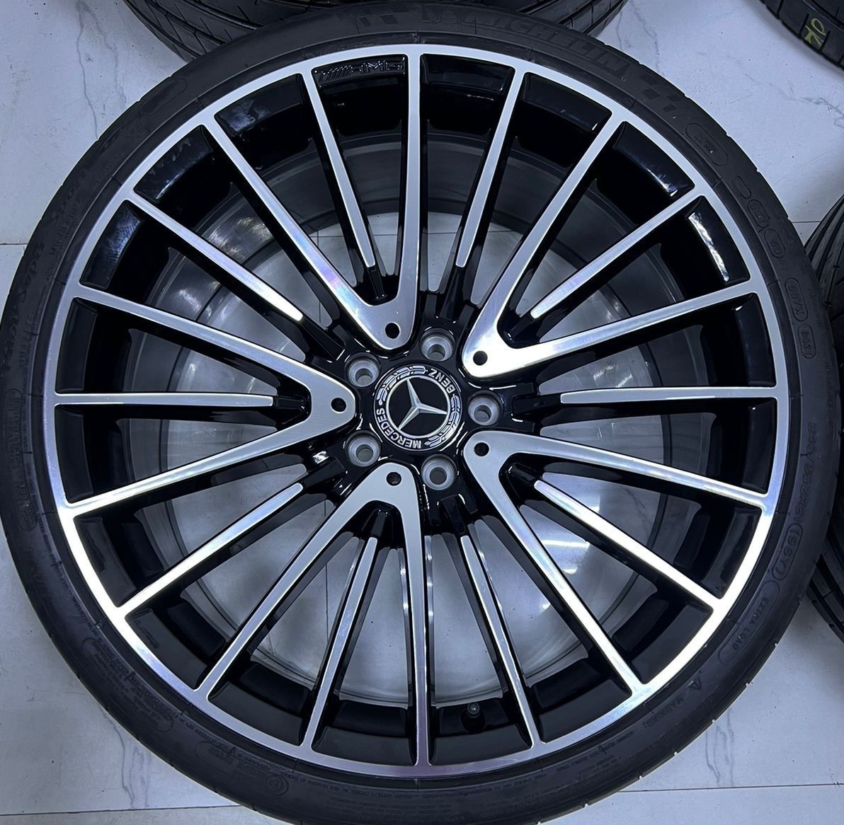 ベンツAMG S500 純正 マルチスポークSクラス クーペ マイバッハ W223 21インチ 4本セット S65 S63 S500 S55 S400 S300(5穴)｜売買されたオークション ...