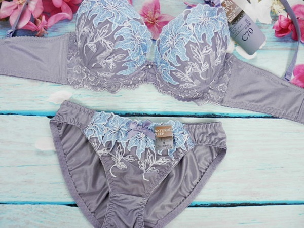 Yahoo!オークション - NK06-B75/M ブラジャー＆ショーツ セット 新品