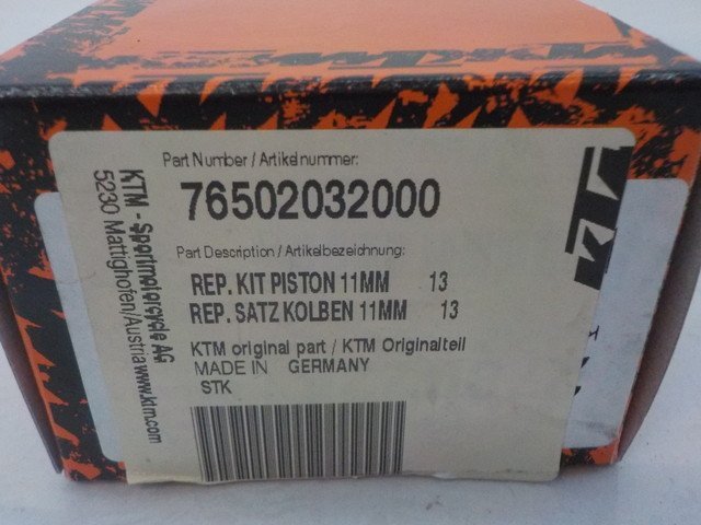 Yahoo!オークション - 純正屋 D171 1点のみ純正部品新品未使用 KTM（25...