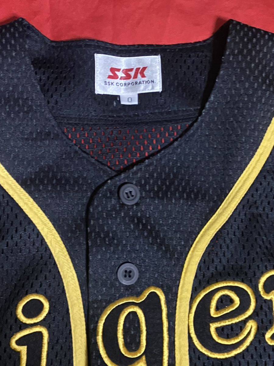 SSK 阪神タイガース ユニフォーム 刺繍 サイズO(応援ユニフォーム、ウエア)｜売買されたオークション情報、yahooの商品情報をアーカイブ公開 - オークファン（aucfan.com）