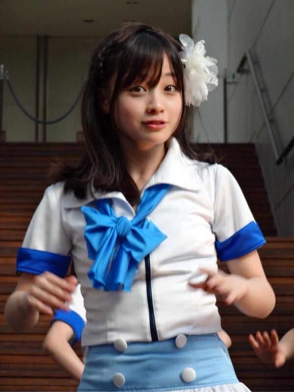 Yahoo!オークション - 女優 橋本環奈 61M L版10枚 高画質 美品 貴重品