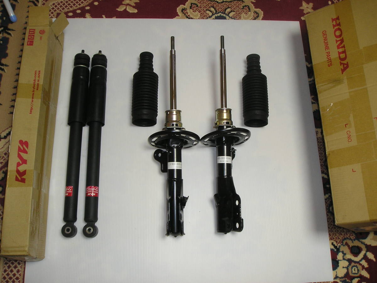 Yahoo!オークション - ホンダ モビリオ GB1(H18) フロント・リア ショ...