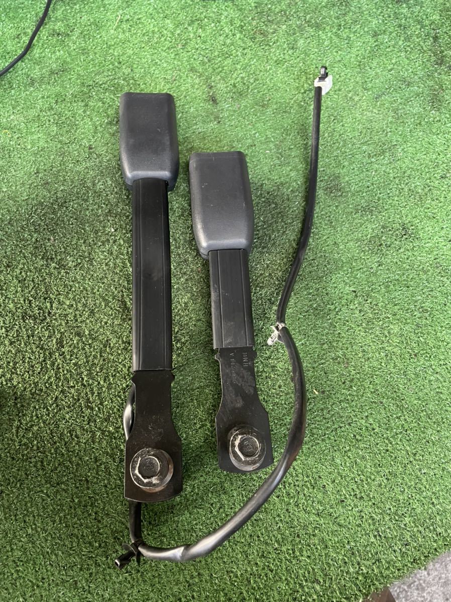 日産 Y12 ウイングロード 運転席 助手席 シートベルト キャッチ バックル 黄-378(シートベルト)｜売買されたオークション情報、yahooの商品情報をアーカイブ公開 - オークファン ...