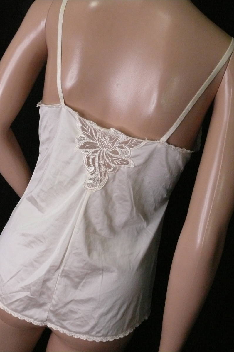 Yahoo!オークション - Bf728 AMAN繊細レースとろみキャミスリップ