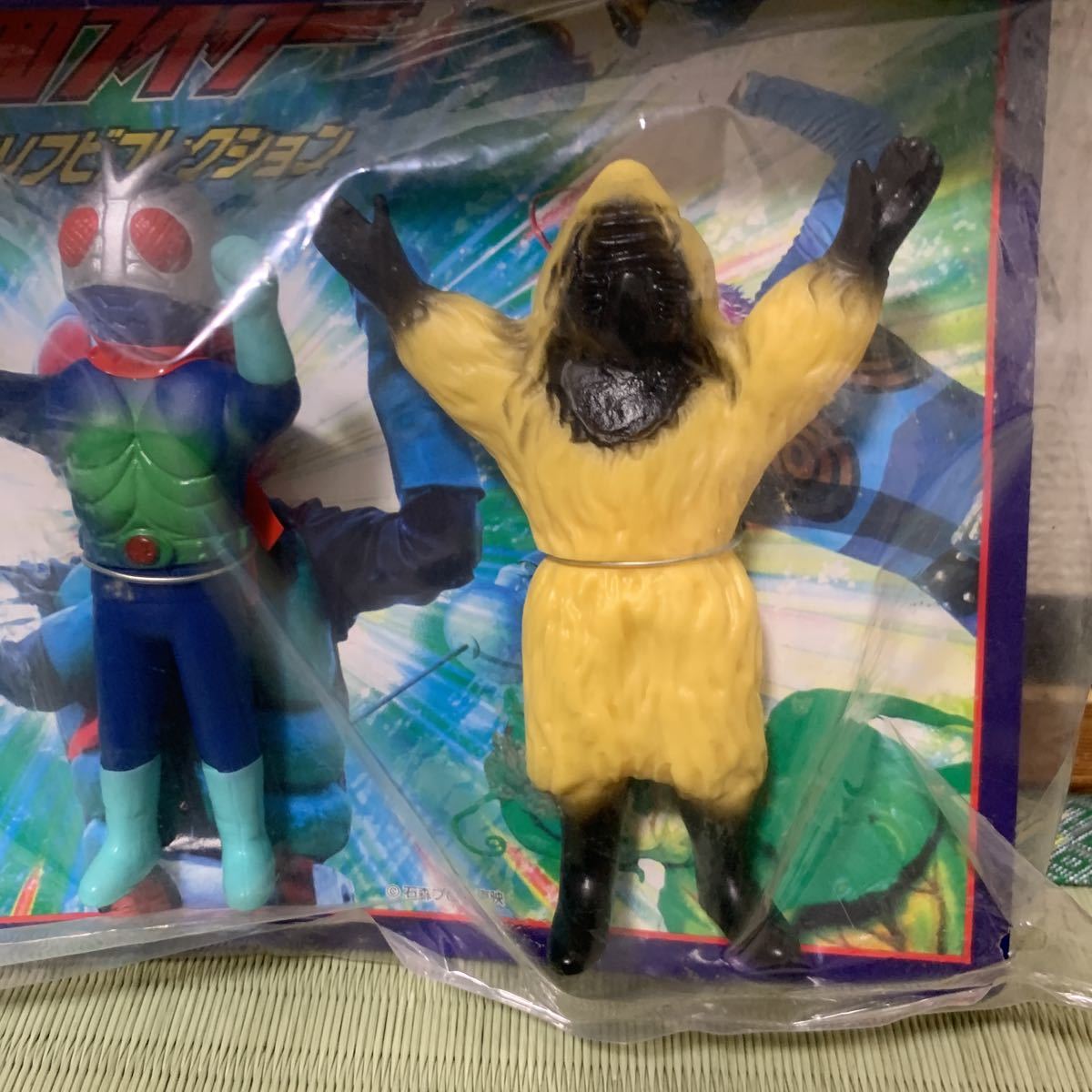 Yahoo!オークション - ユニファイブ 仮面ライダーミニソフビコレクショ...