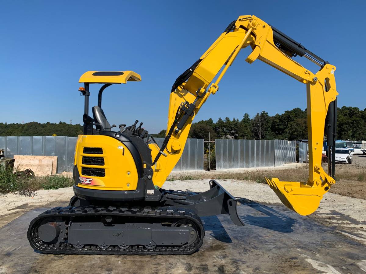 Yahoo オークション ミニユンボ ヤンマー B4 6a 4tクラス 油圧ショベ