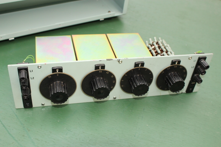 アッテネーター ATT 安藤電気 AL-253型(パーツ、部品)｜売買されたオークション情報、yahooの商品情報をアーカイブ公開 - オークファン（aucfan.com）