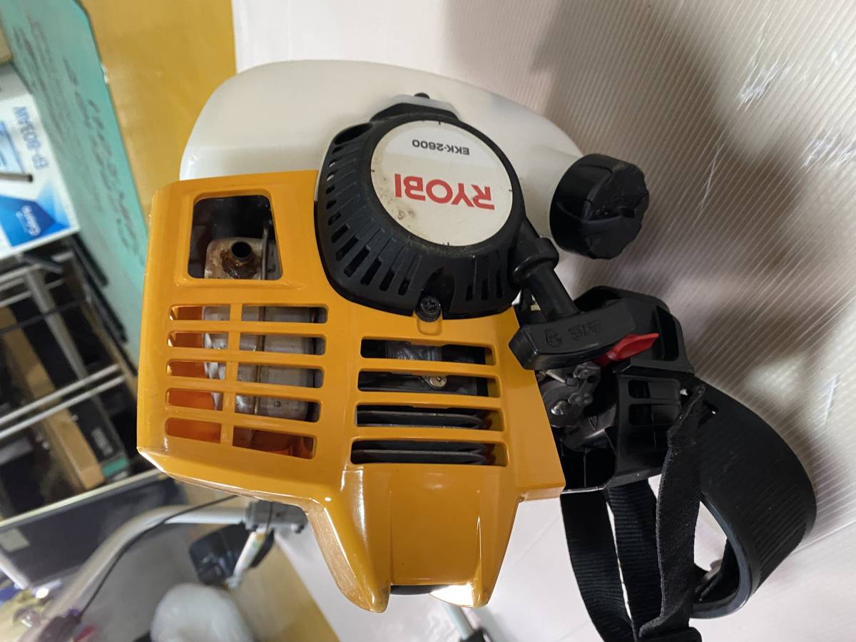 Yahoo!オークション - RYOBI リョービ EKK-2600 草刈機 芝刈機