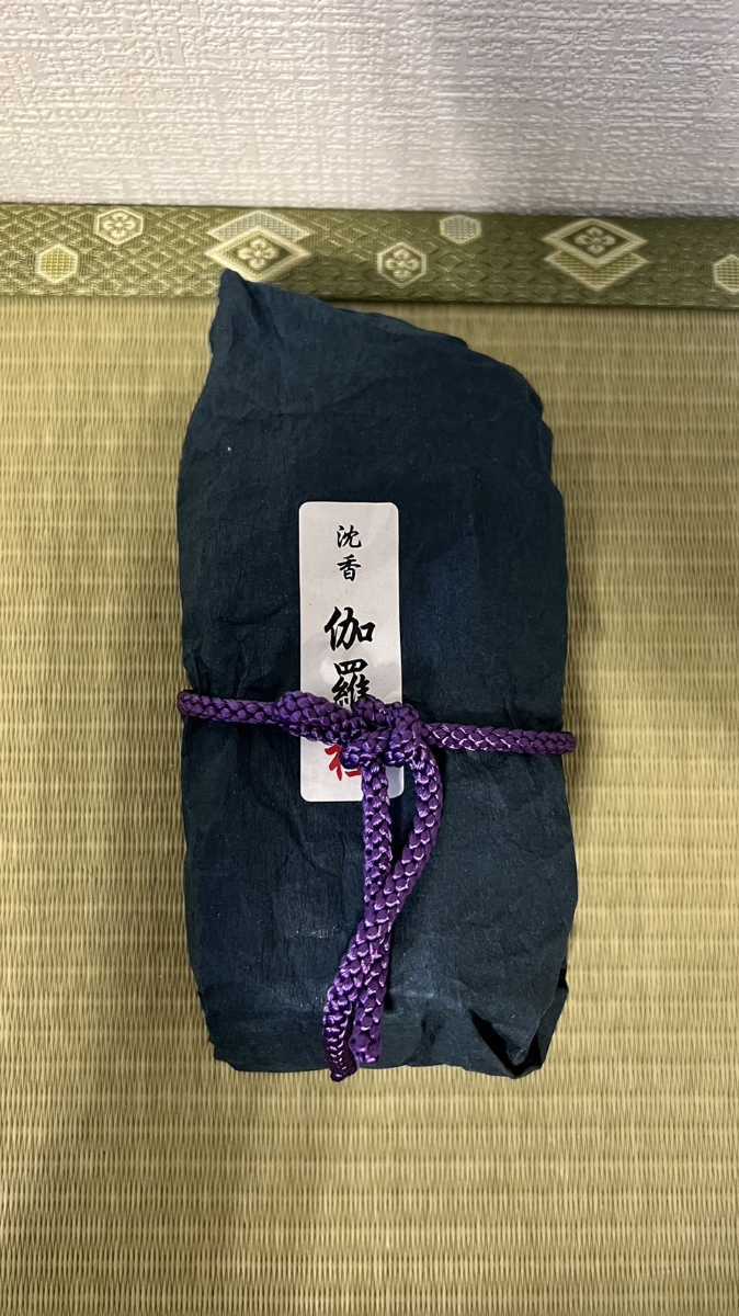 沈香 伽羅 極 161g 香木 香道具 ベトナム産 お香 沈香 茶道具 聞香 薫香 組香 お焼香 沈水香木 仏具 タトウ紙(その他)｜売買されたオークション情報、yahooの商品情報を ...