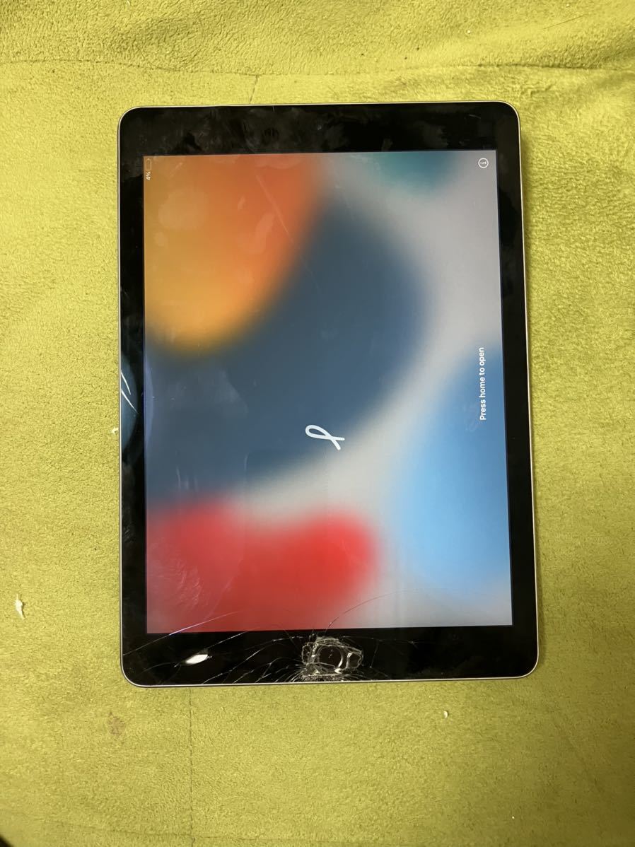 Yahoo!オークション - iPad Air2 A1566 16GB スペースグレイ Wi-Fiモデ...