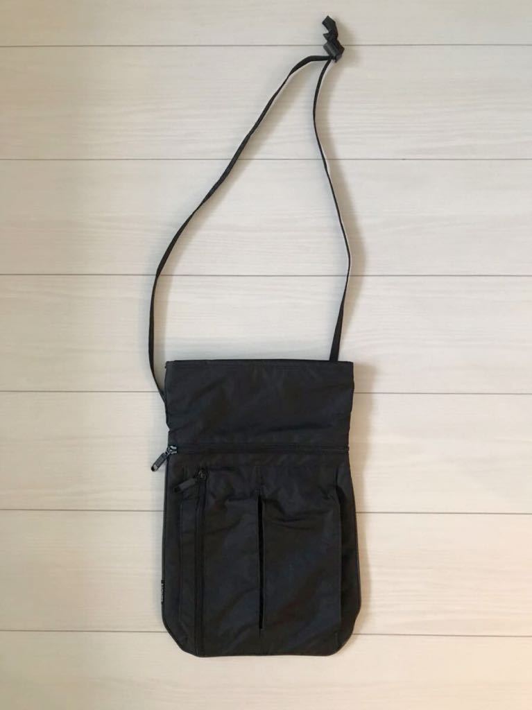 Yahoo!オークション - LEXON レクソン サコッシュ/ショルダーバッグ ...