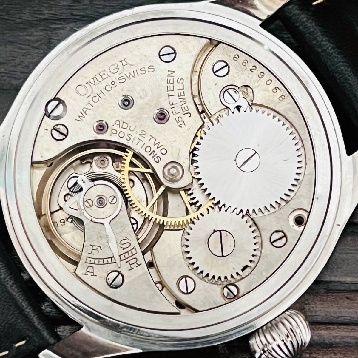 オメガ OMEGA レギュレーター 動作良好 1920年 白文字盤 15石 オメガ OMEGA レギュレーター 動作良好 1920年 白文字盤 15石