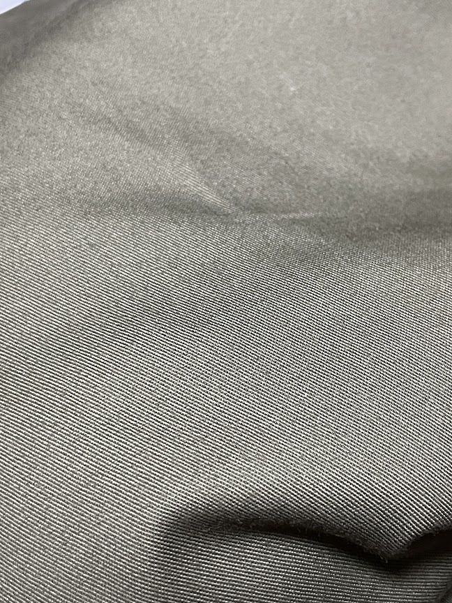 Yahoo!オークション - 布p135/ カーキ およそ巾110cm×1m前後 コットン...